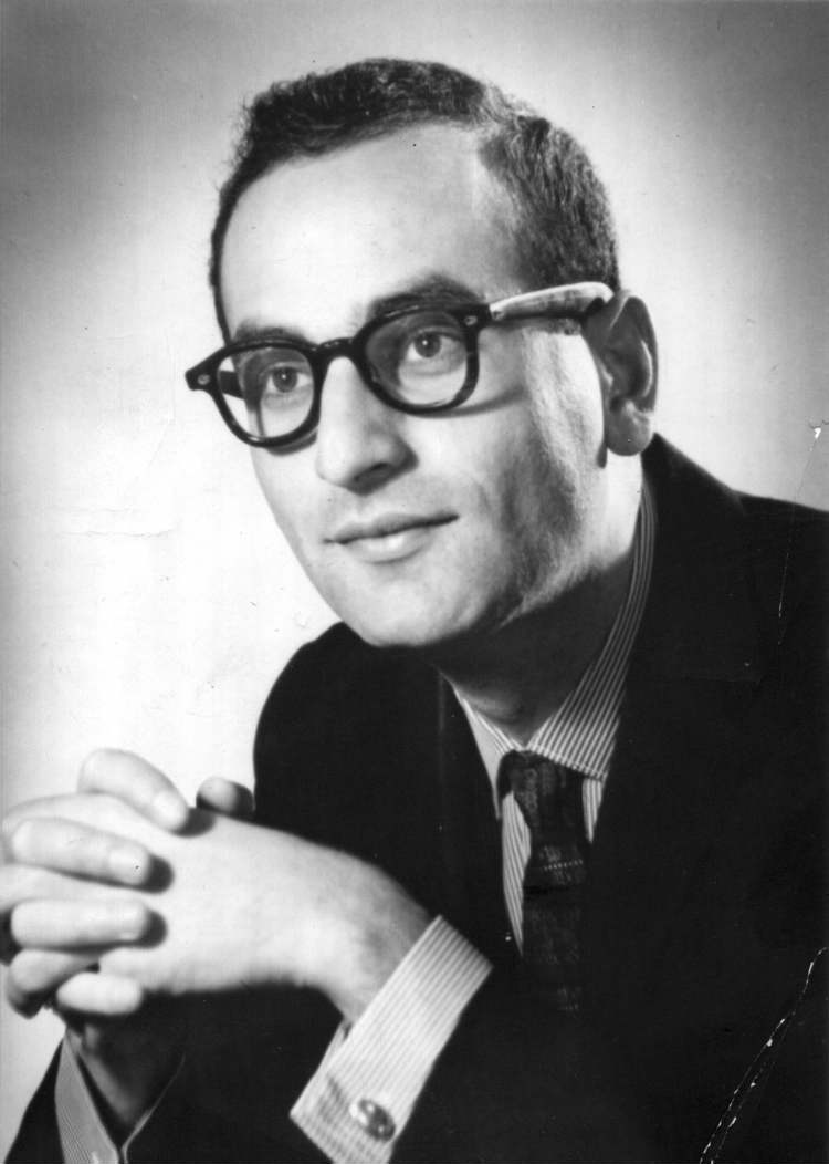 Café chat on theatre great John Hirsch – Winnipeg Free Press