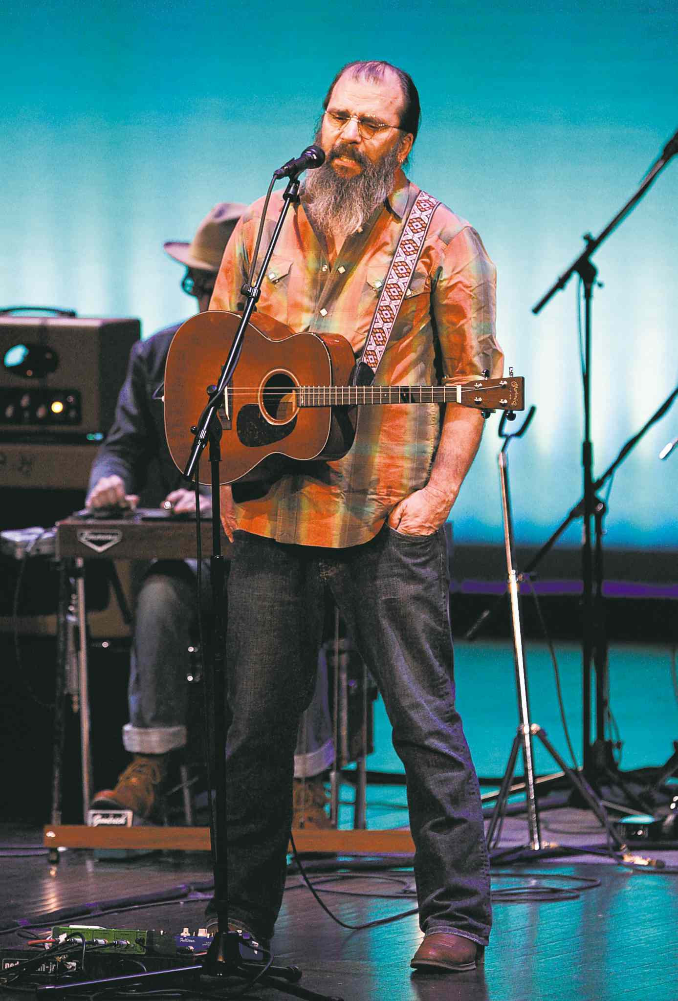 Country-rock star turning Russell into Guitar Town – Winnipeg Free Press