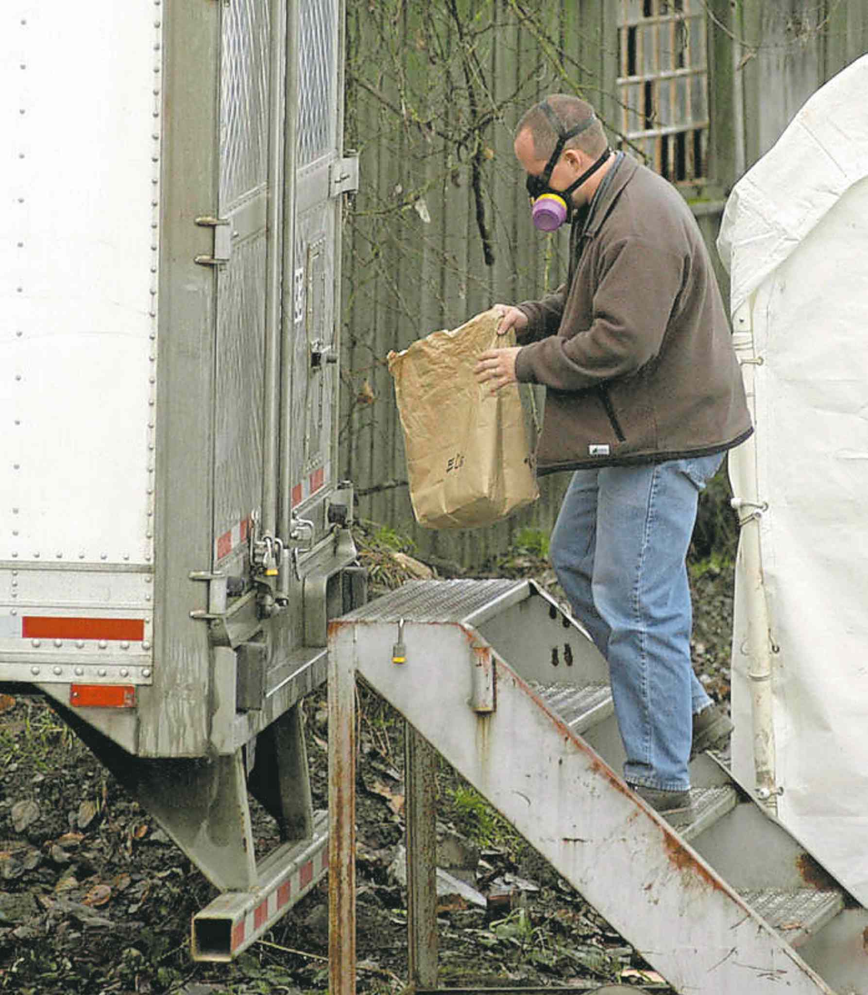 Ex-Vancouver cop details how police, RCMP bungled Pickton case ...