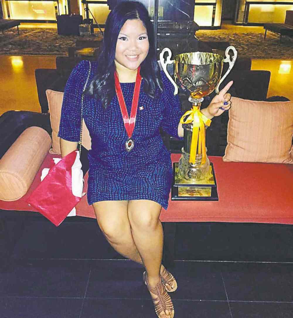 Feline fundraiser has pups pose for portraits – Winnipeg Free Press