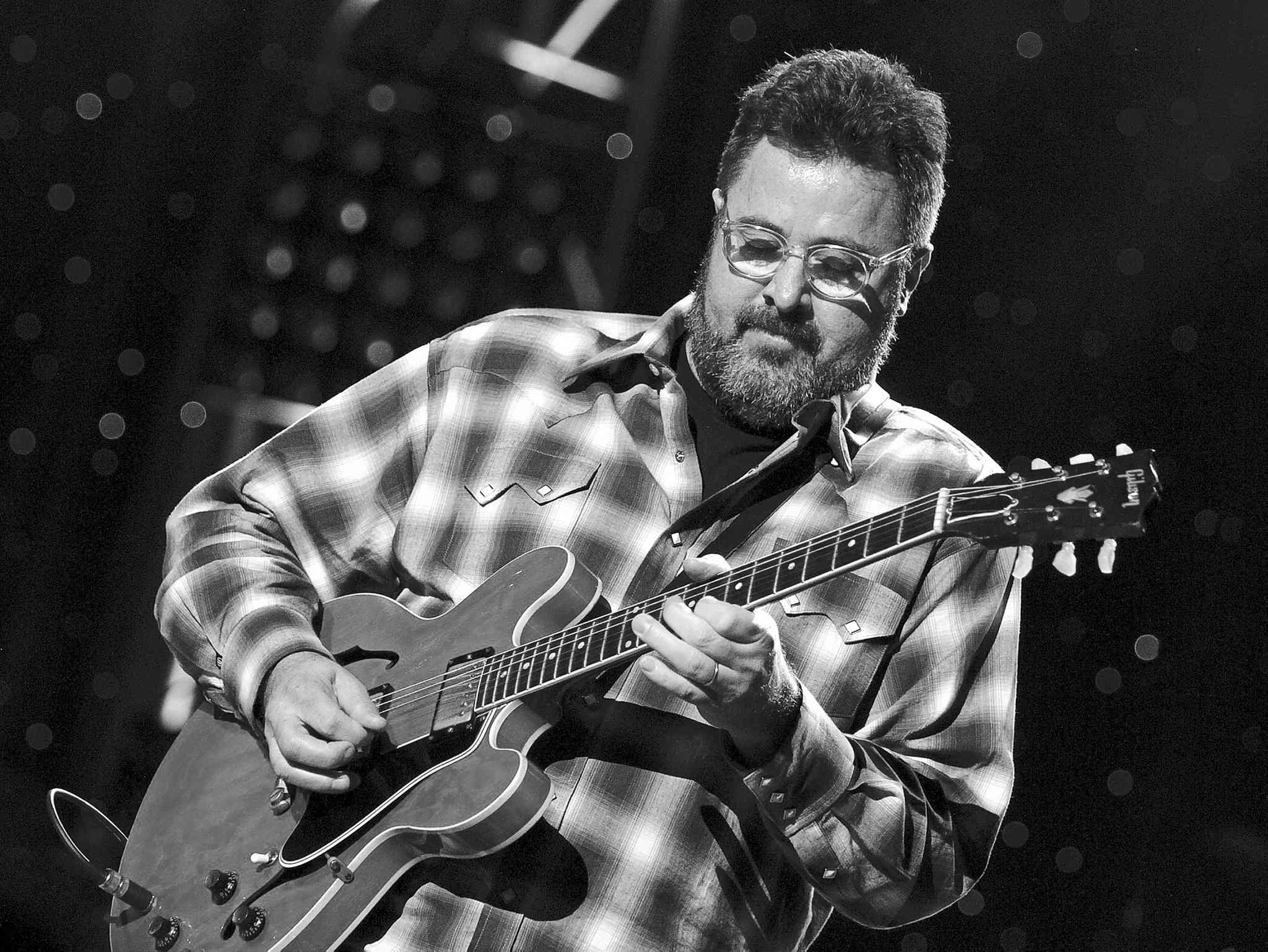 Anthem singer Gill a Predators fan from the start – Winnipeg Free Press