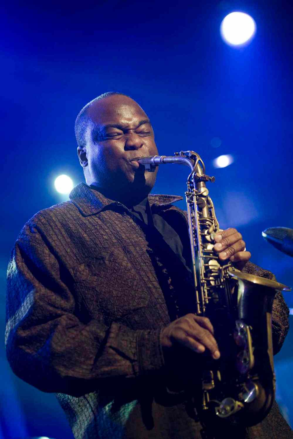 Gifted Detroit saxophonist pays tribute to gypsy guitarist at Jazz Fest ...