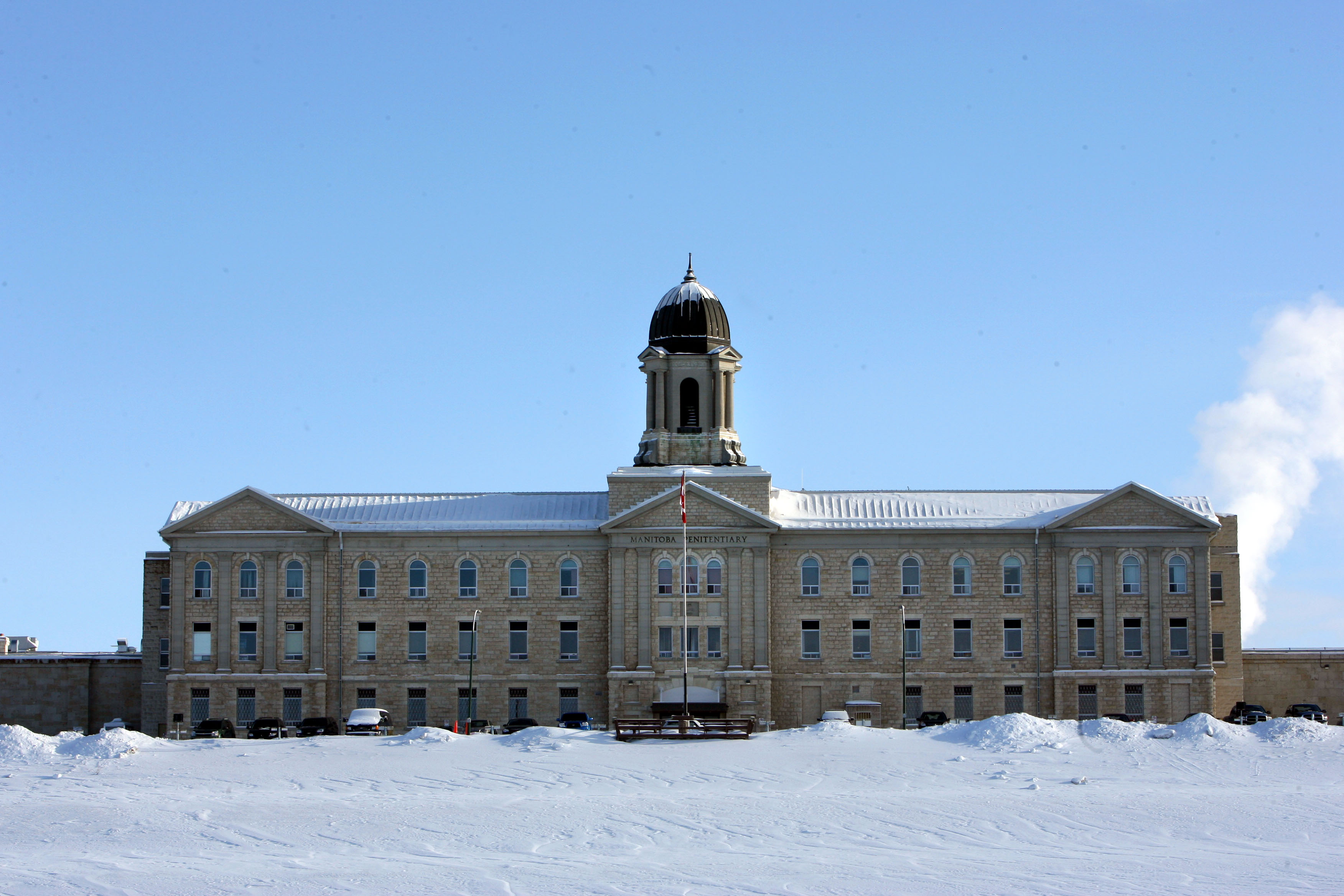 Two inmates escape from Stony Mountain prison – Winnipeg Free Press