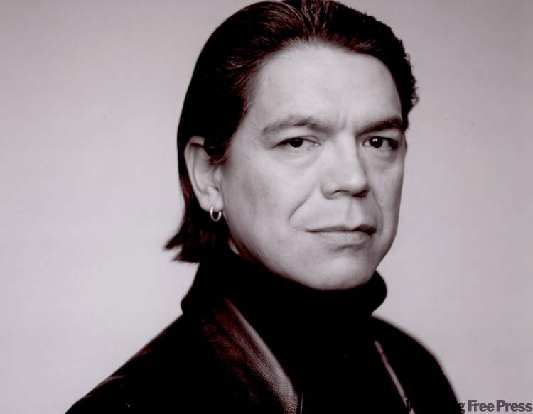 Lorne Cardinal returns to host aboriginal awards – Winnipeg Free Press