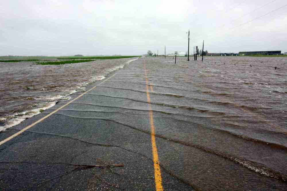 Brandon plagued by flooding, declares state of emergency – Winnipeg ...