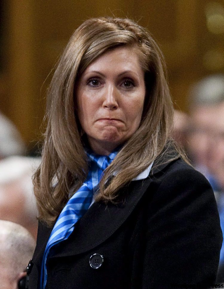 Stunning, fast decline for top power couple on Parliament Hill ...