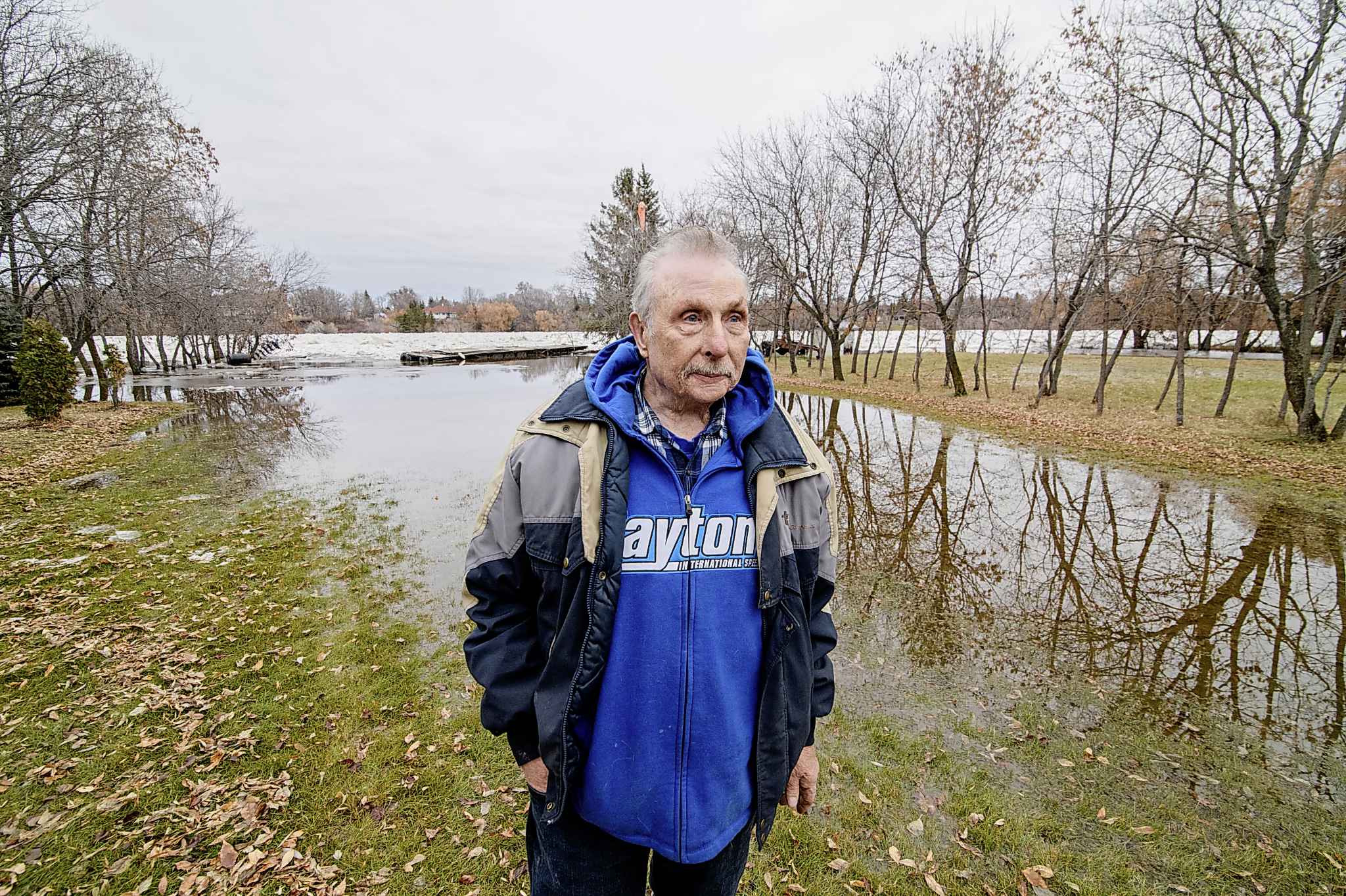 Early ice jams prompt concern along Red River – Winnipeg Free Press