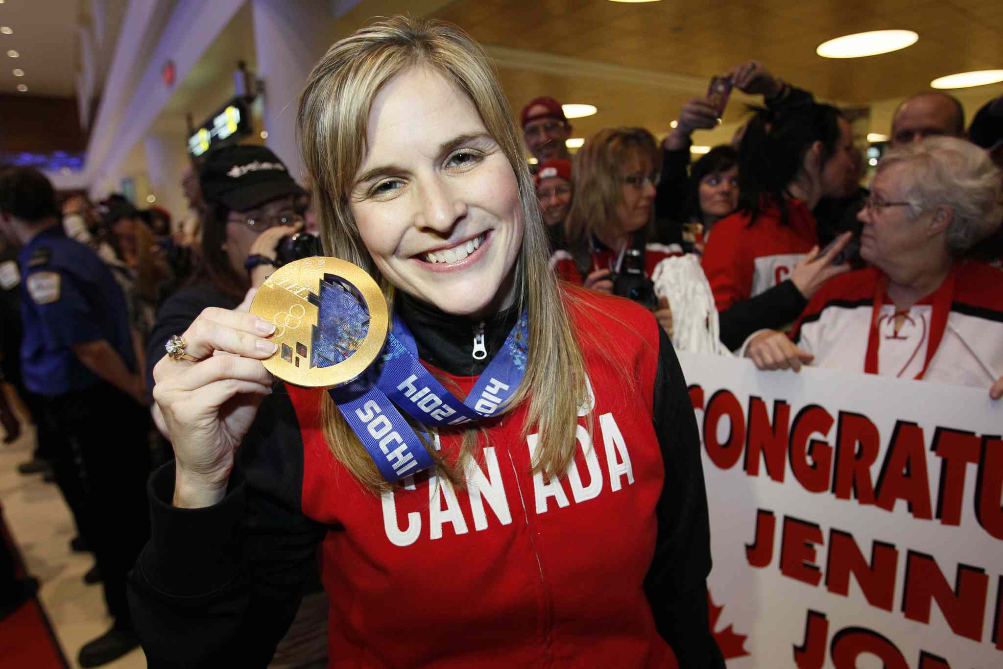 Team Jones returns home to jubilant crowd – Winnipeg Free Press