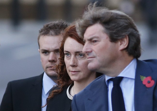 Jury sworn in at phone hacking trial of ex-Murdoch execs, told to ...
