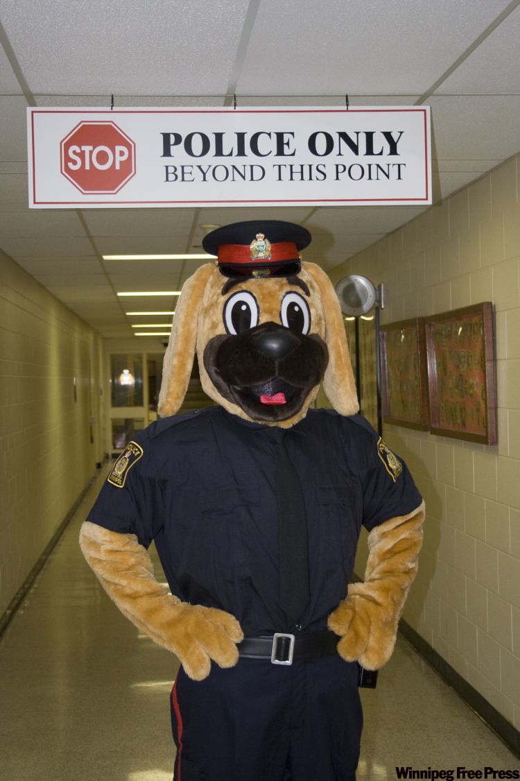 New police mascot has busy weekend ahead – Winnipeg Free Press
