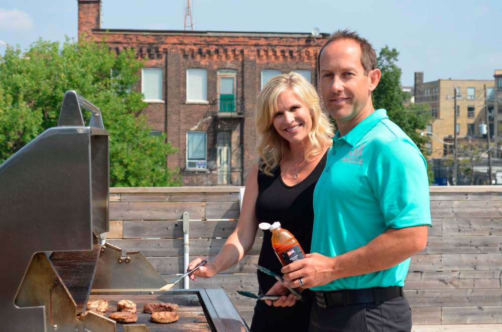 Jennifer Jones rocks the grill – Winnipeg Free Press