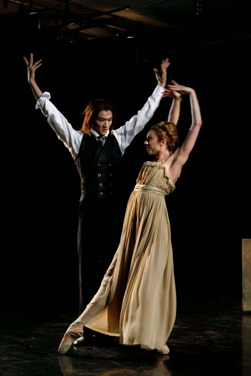 Dancing with Dracula – Winnipeg Free Press