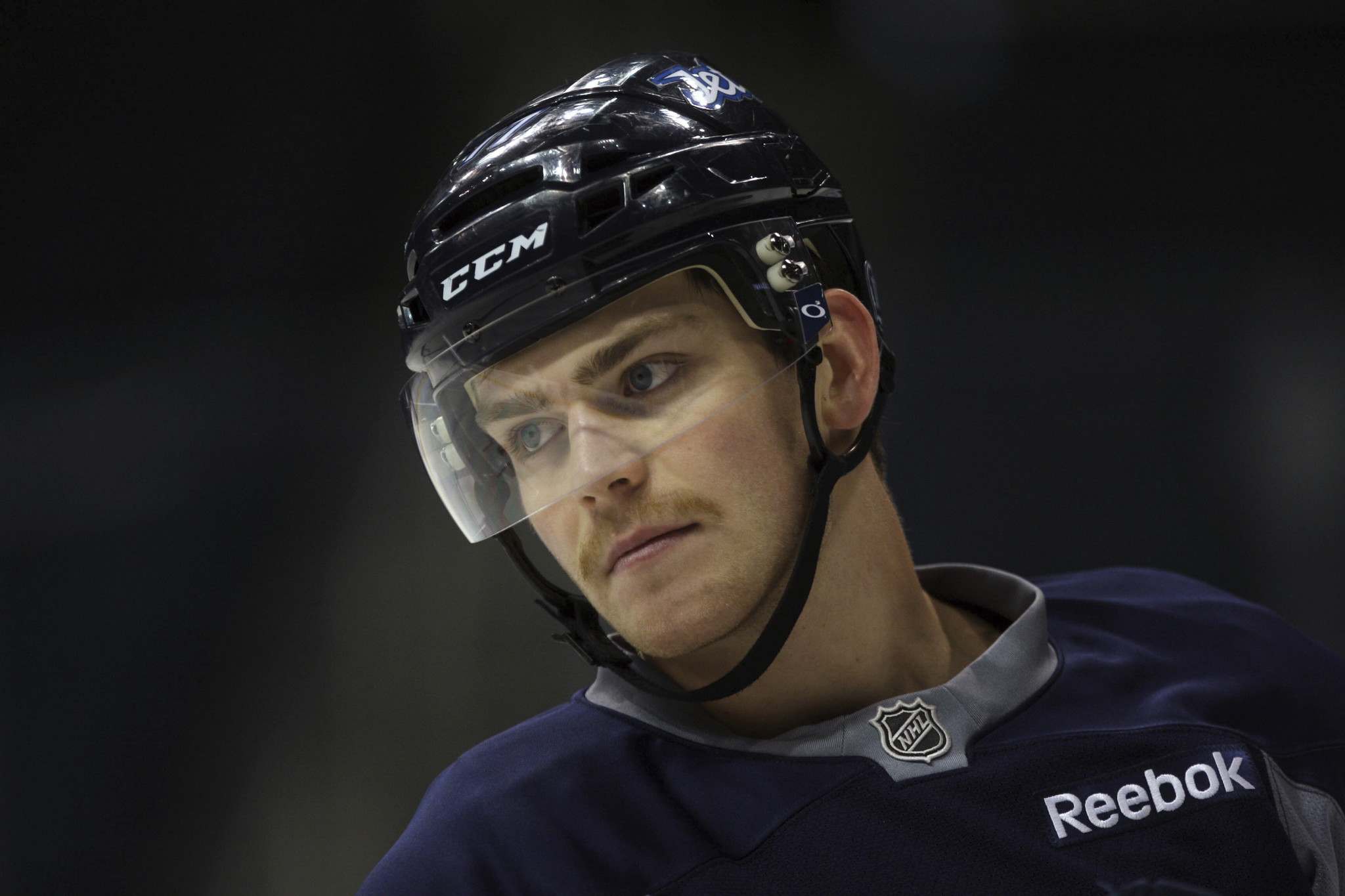 Adam Lowry is evolving into dominant man in the middle – Winnipeg Free ...