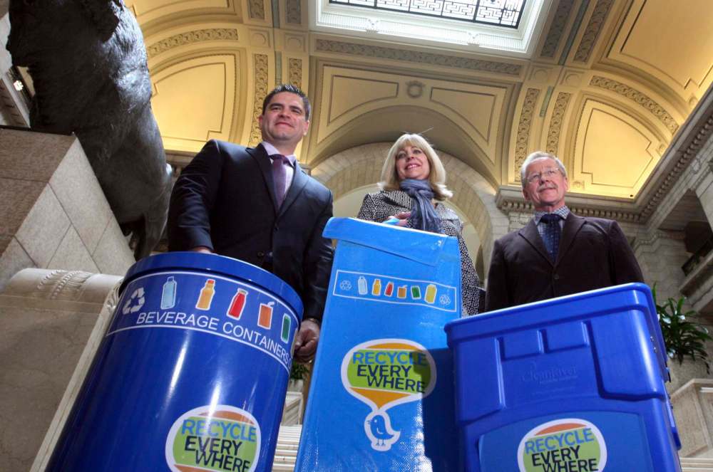 Recycling program heading to the lake – Winnipeg Free Press