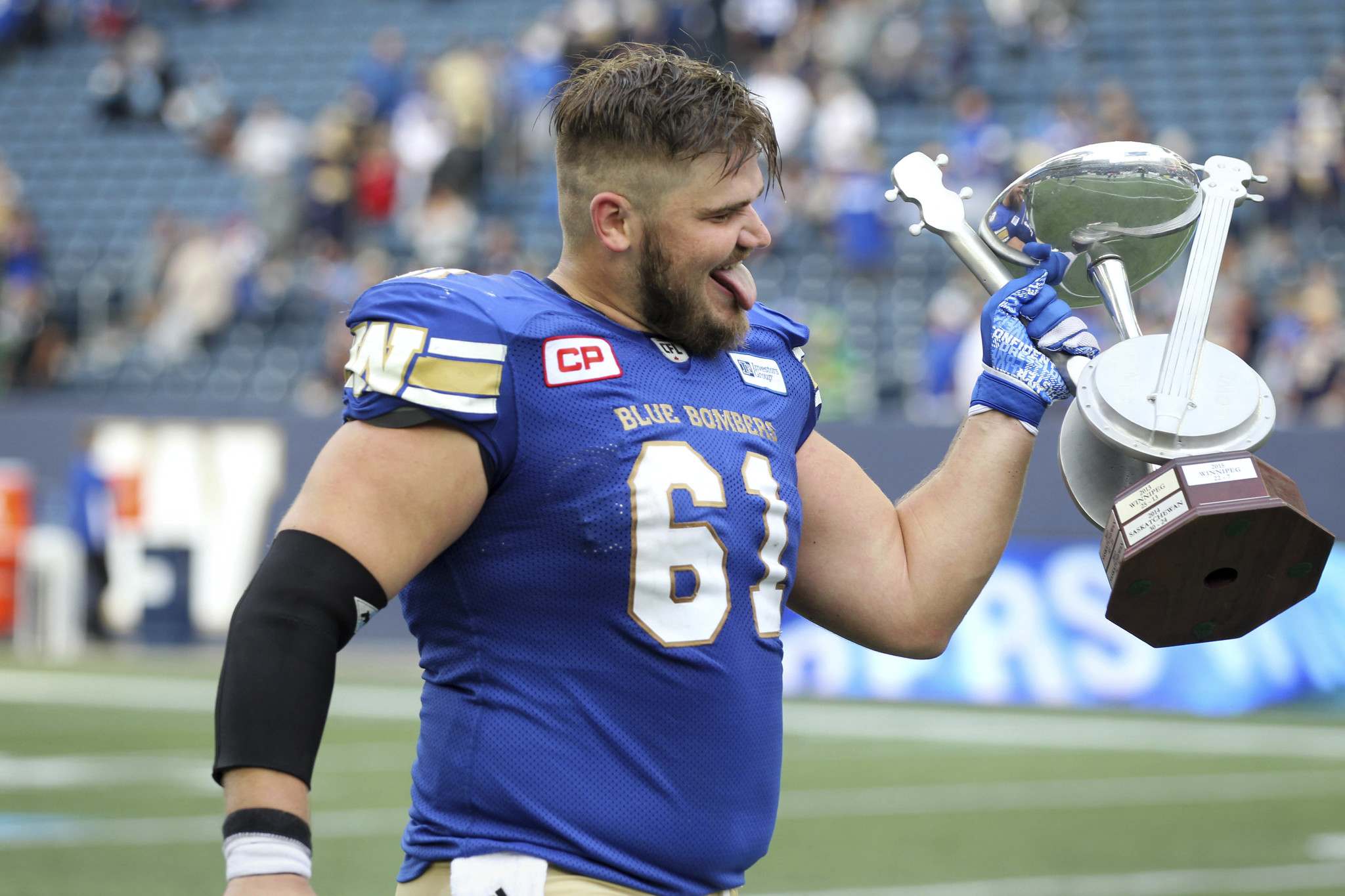 Goossen tackles ‘heavy topic’ – Winnipeg Free Press