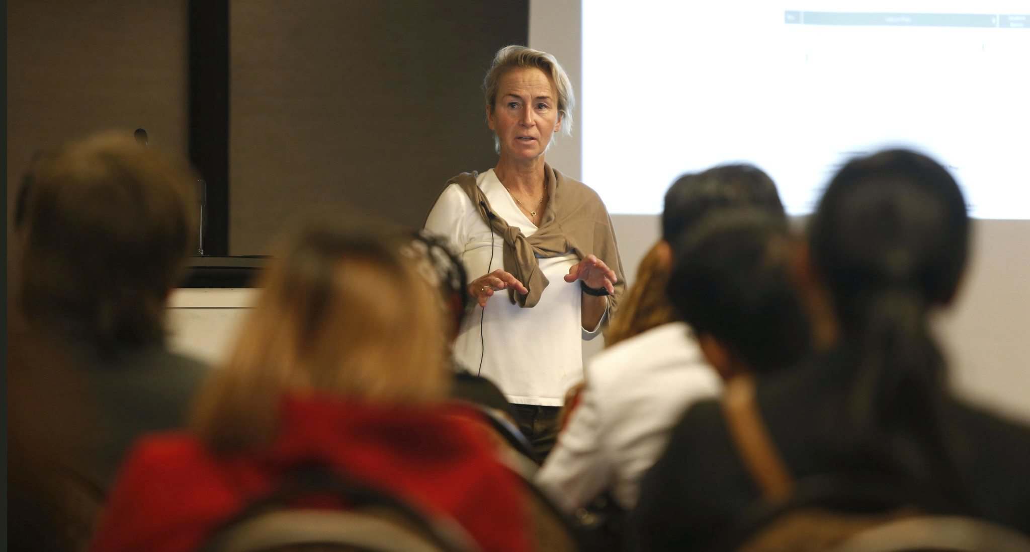 Speech therapist helps newcomers mask accents – Winnipeg Free Press