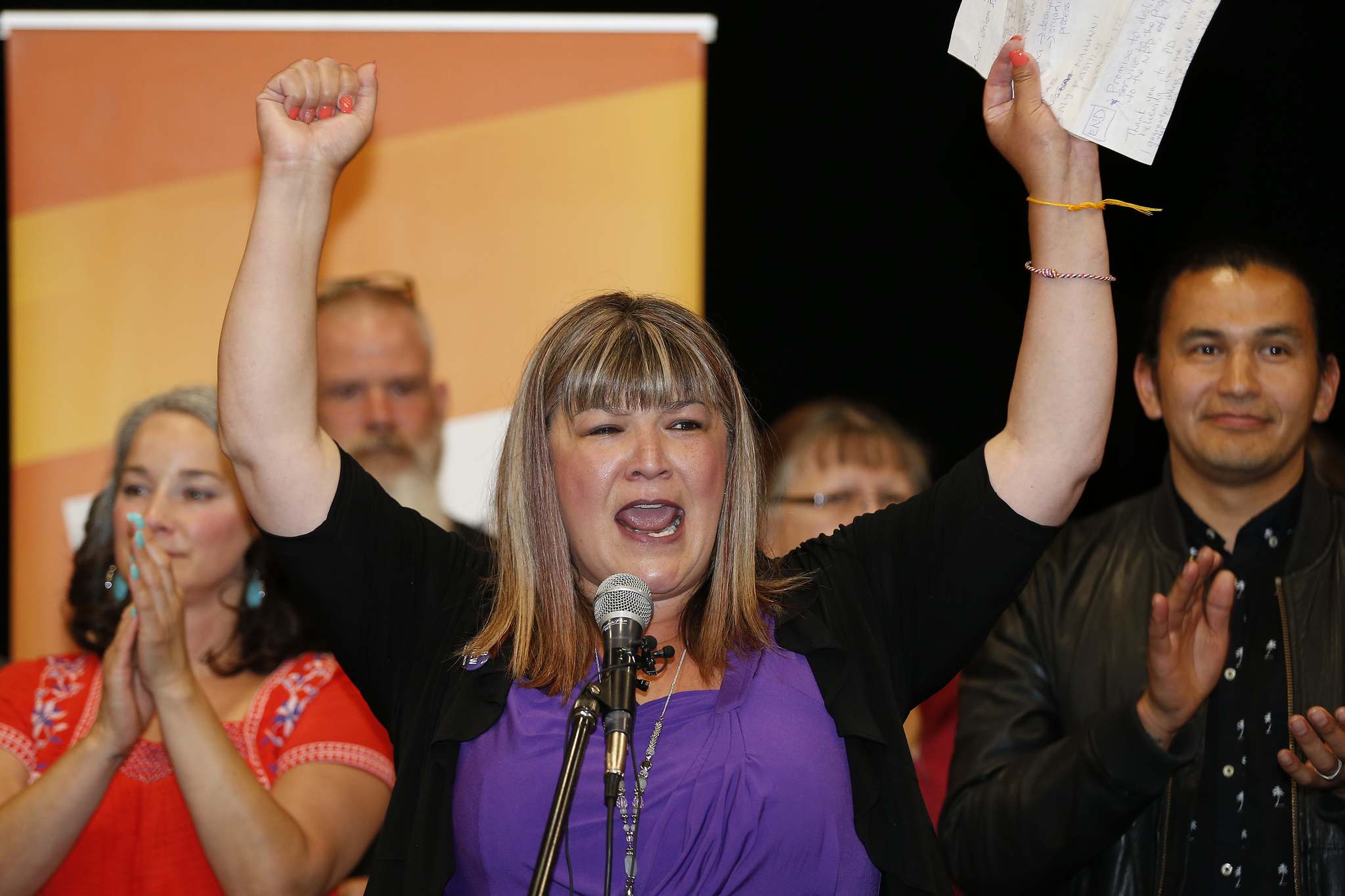 Smith proclaims ‘we’re back’ after NDP win – Winnipeg Free Press