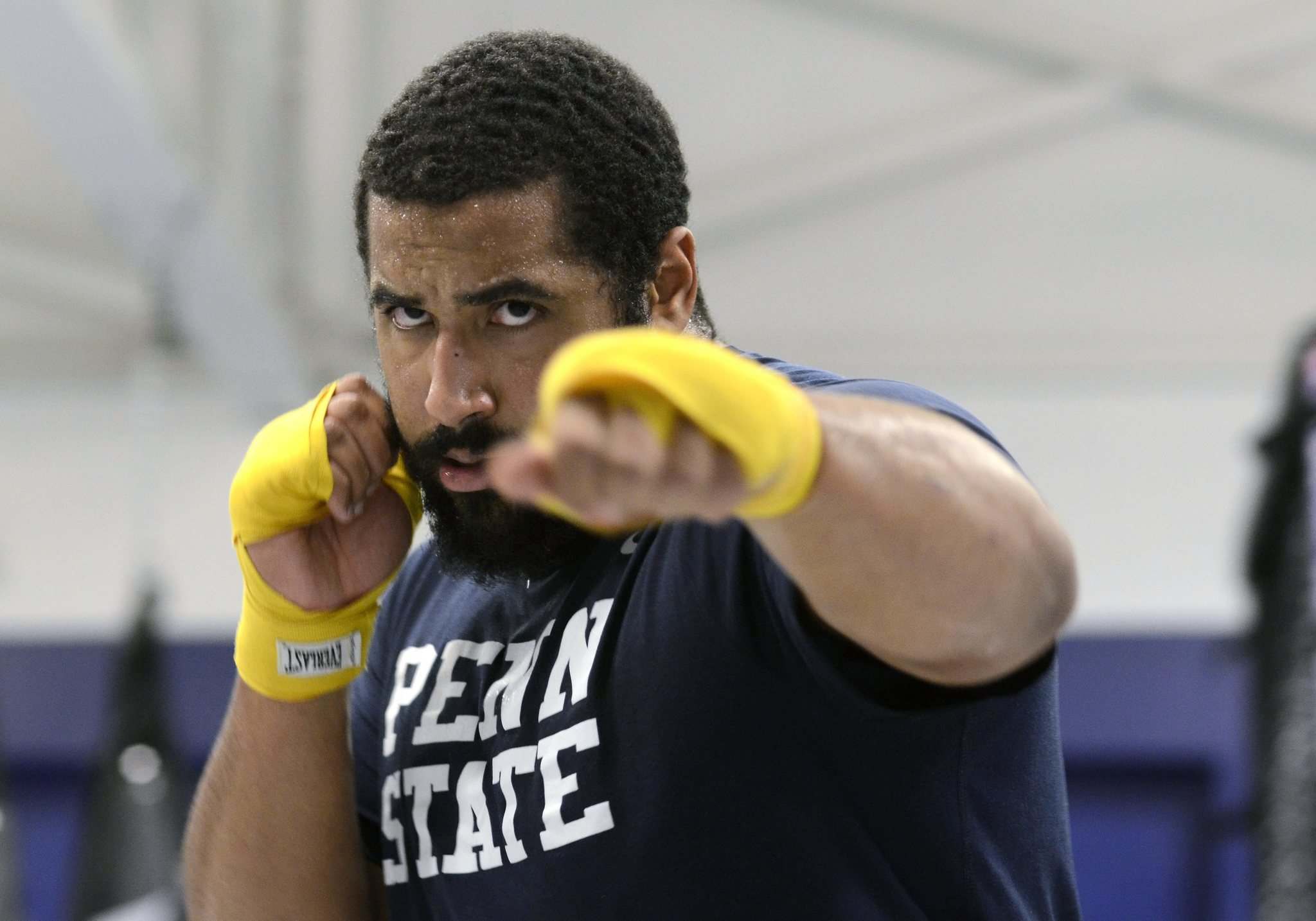 By quietly walking away, Winnipegger John Urschel delivers big hit to ...