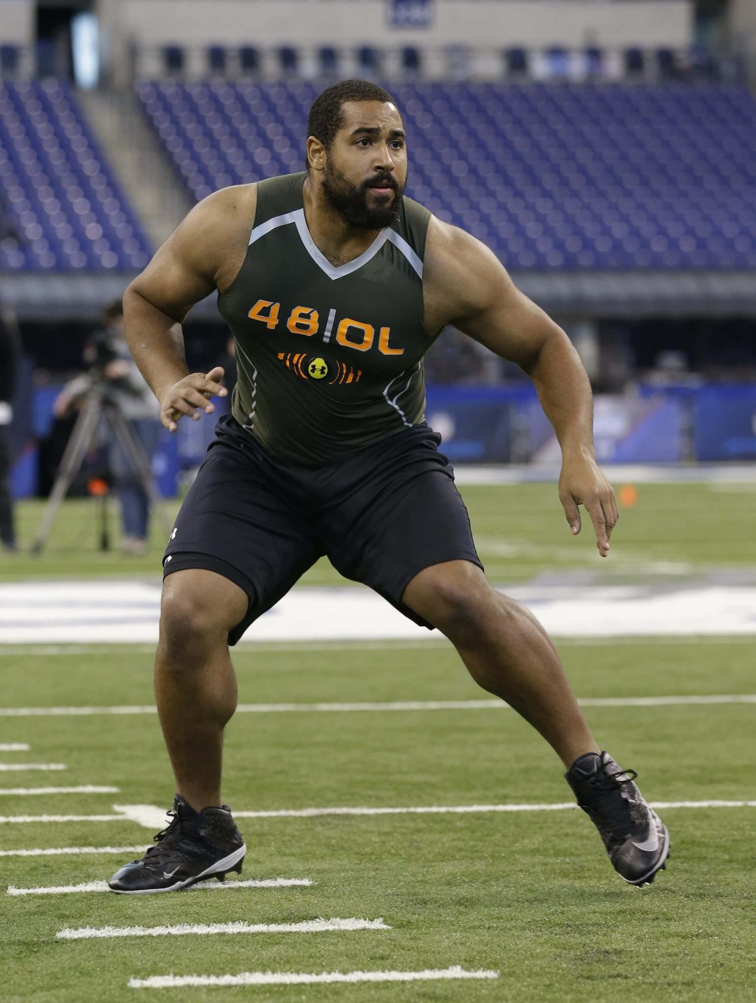 By quietly walking away, Winnipegger John Urschel delivers big hit to ...
