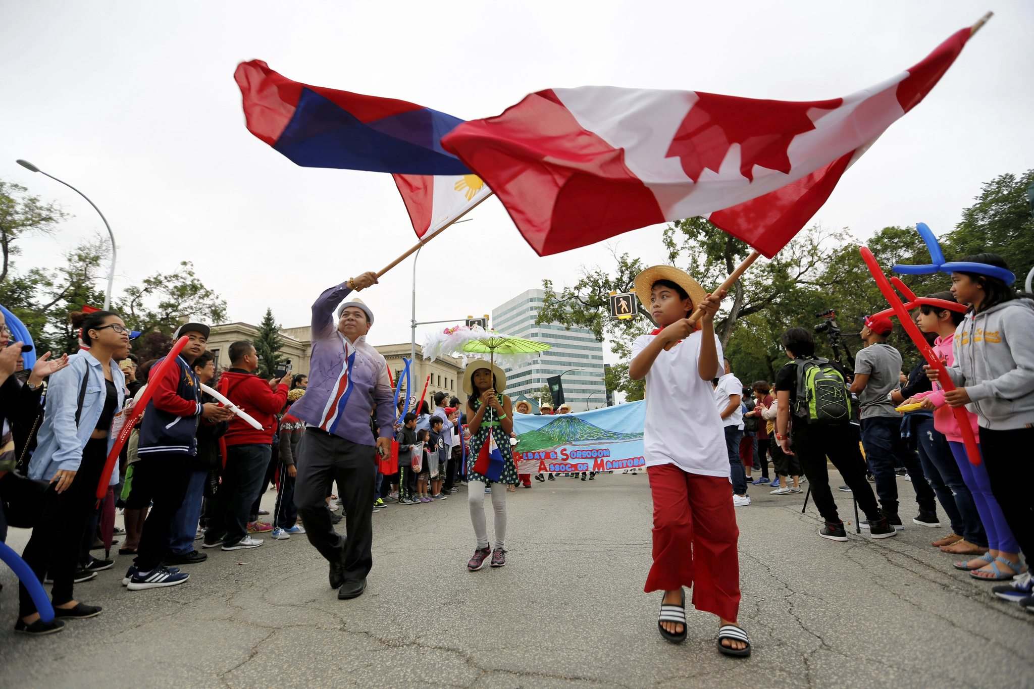 Filipinos taking it to the streets – Winnipeg Free Press