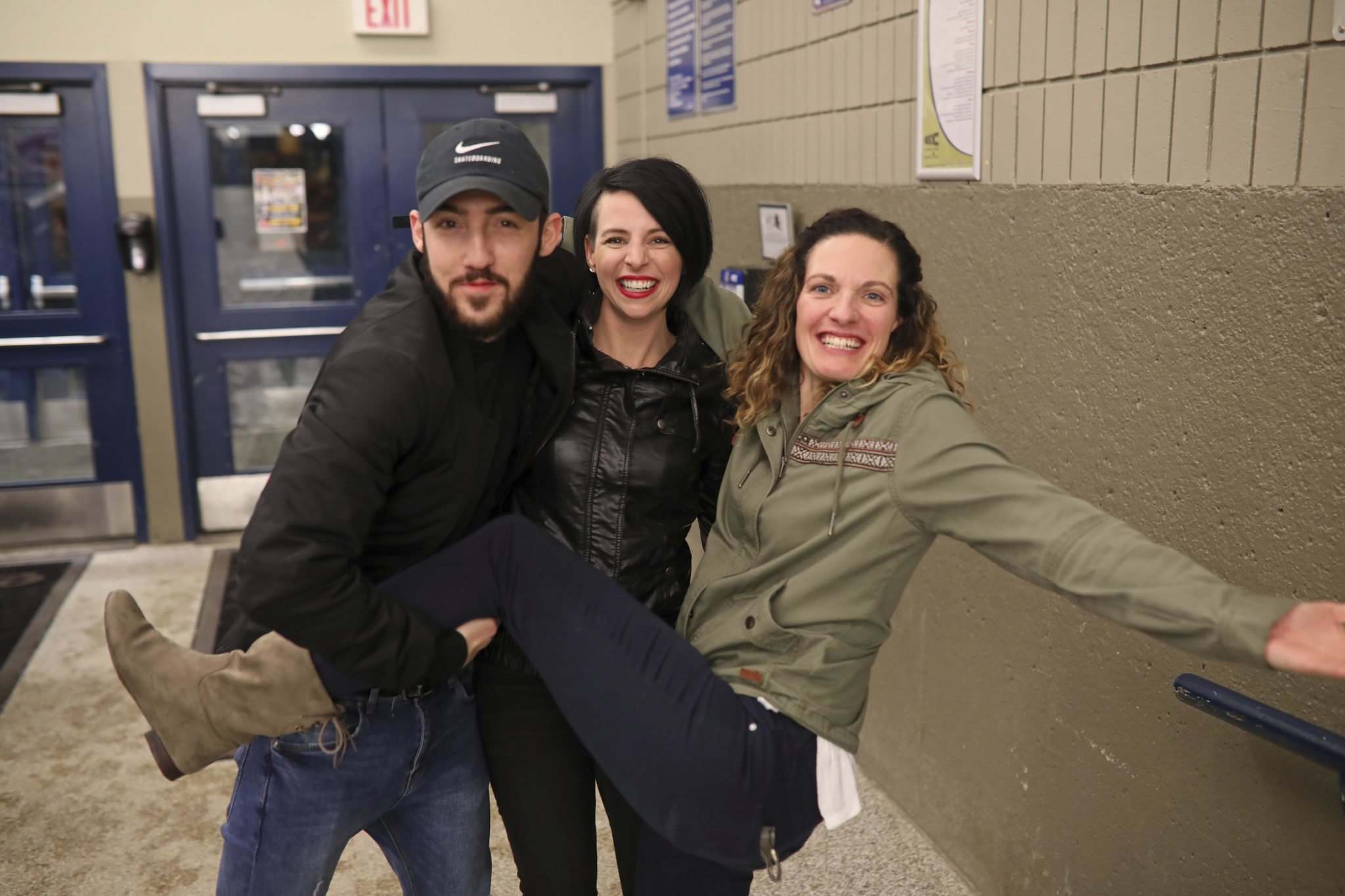 Brandon fans flock to Hedley show despite controversy – Winnipeg Free Press