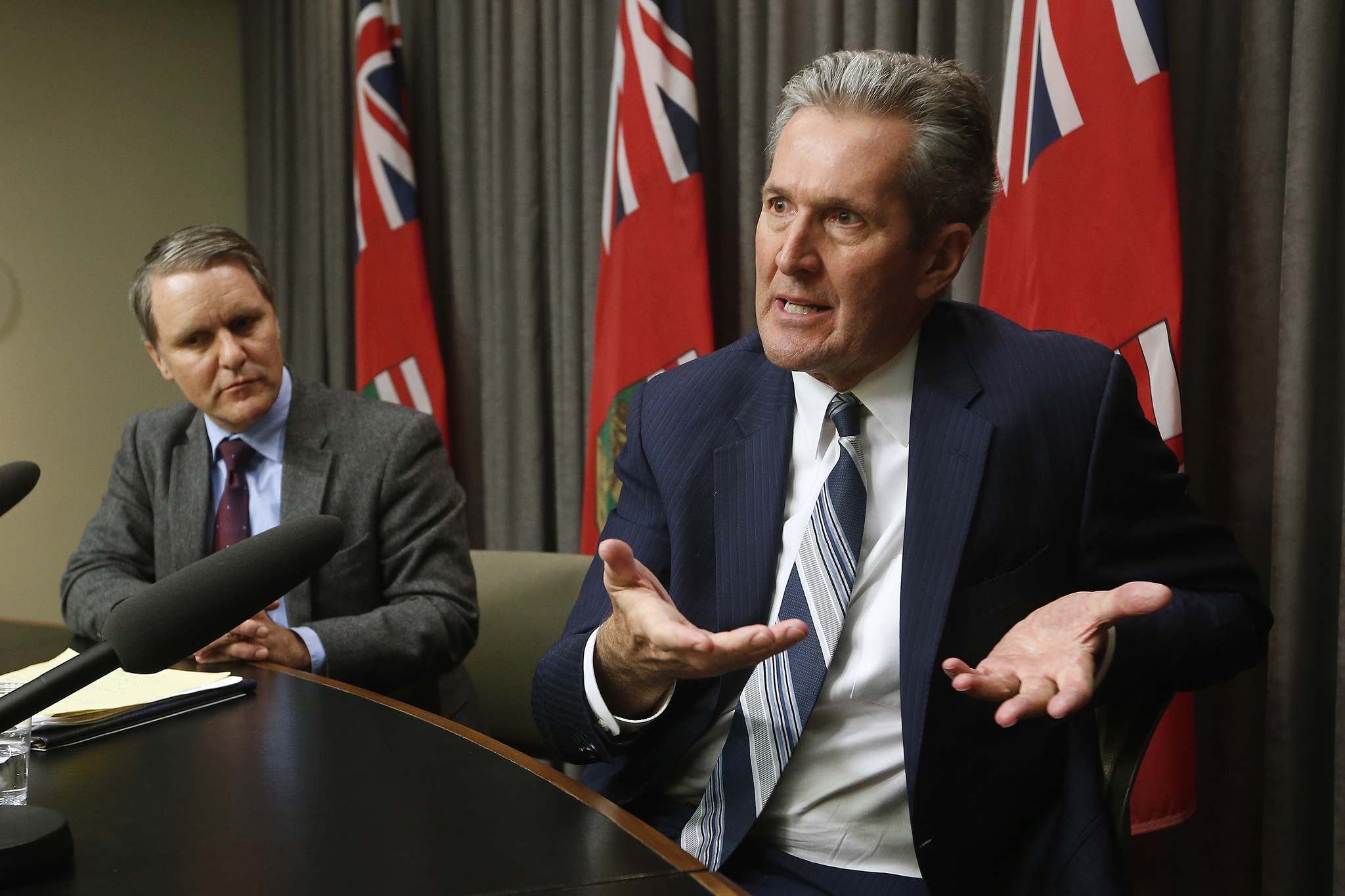 Pallister unveils plan to grade civil service, increase accountability ...