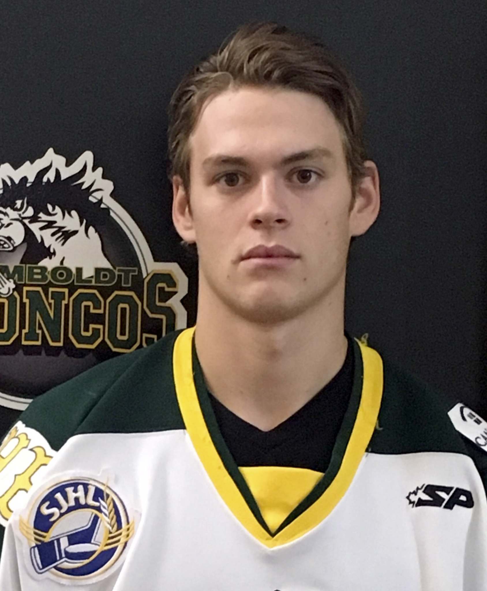 Winnipegger who survived Humboldt crash playing university hockey ...