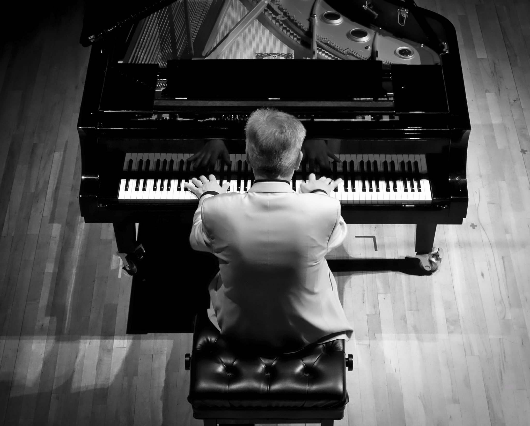 Clicking with classical artists – Winnipeg Free Press