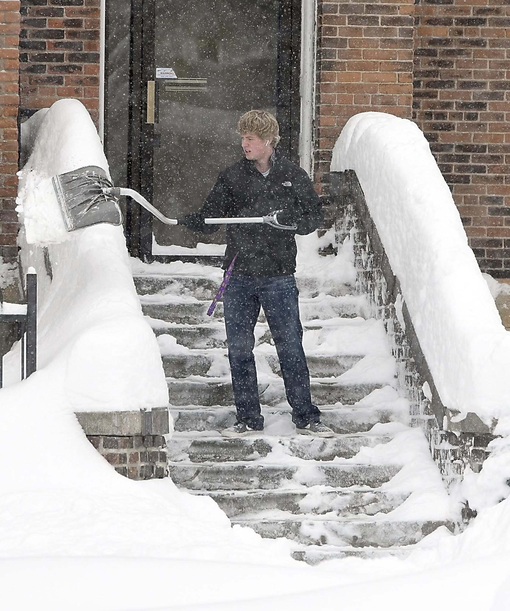 Learn how to fall properly – Winnipeg Free Press