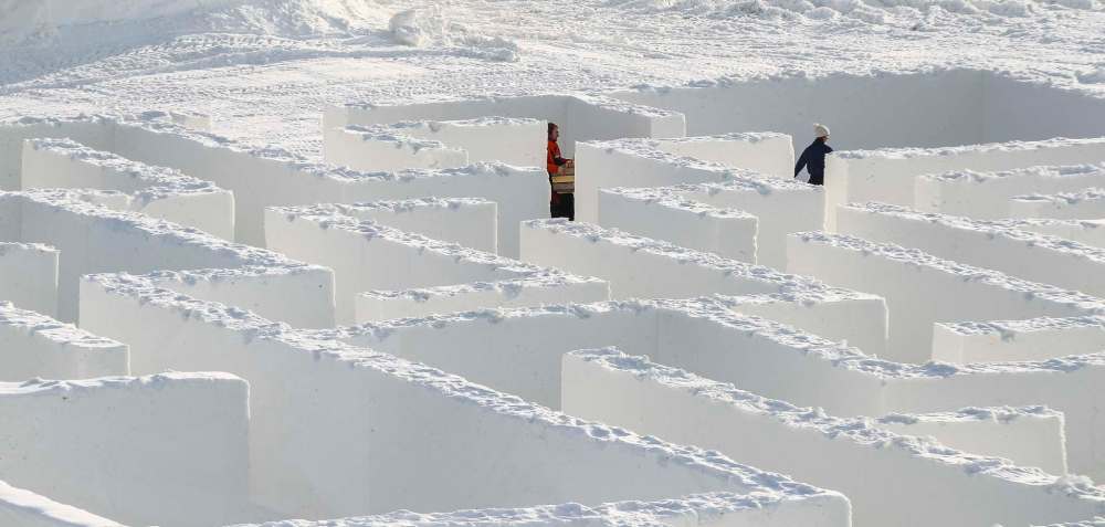 There’s no escaping it — world’s largest snow maze now located in ...