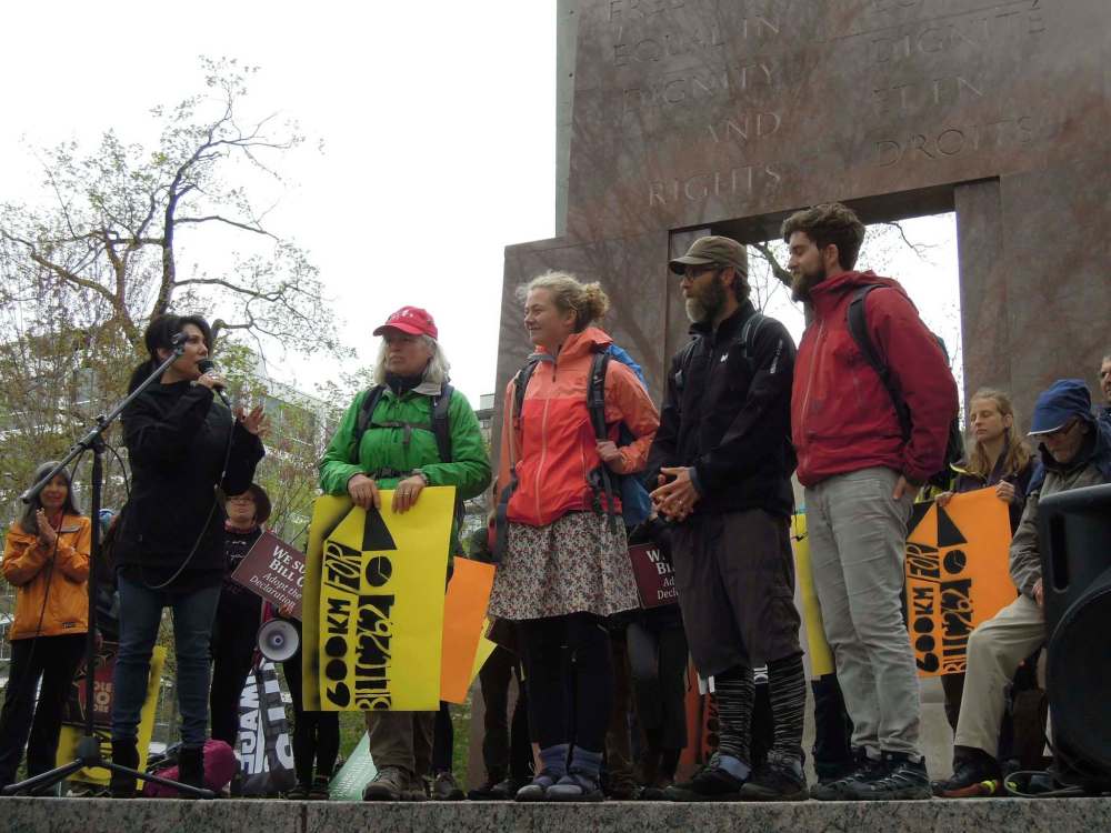 Connections lost – Winnipeg Free Press