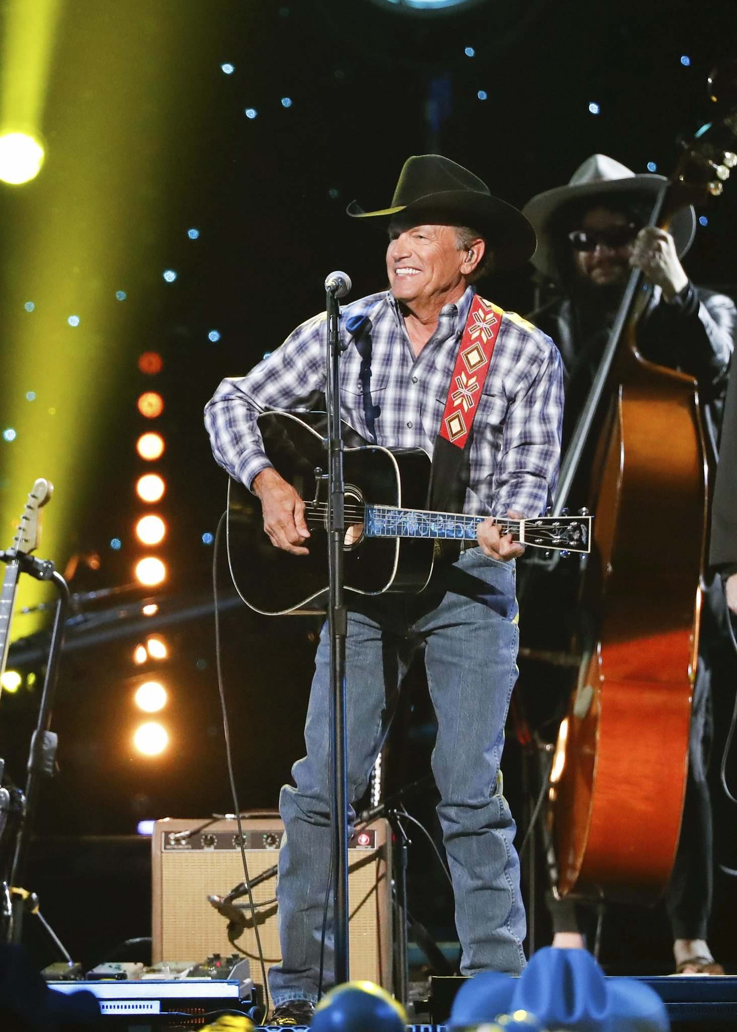 Strait stays true to his roots in nostalgia-laden new album – Winnipeg ...