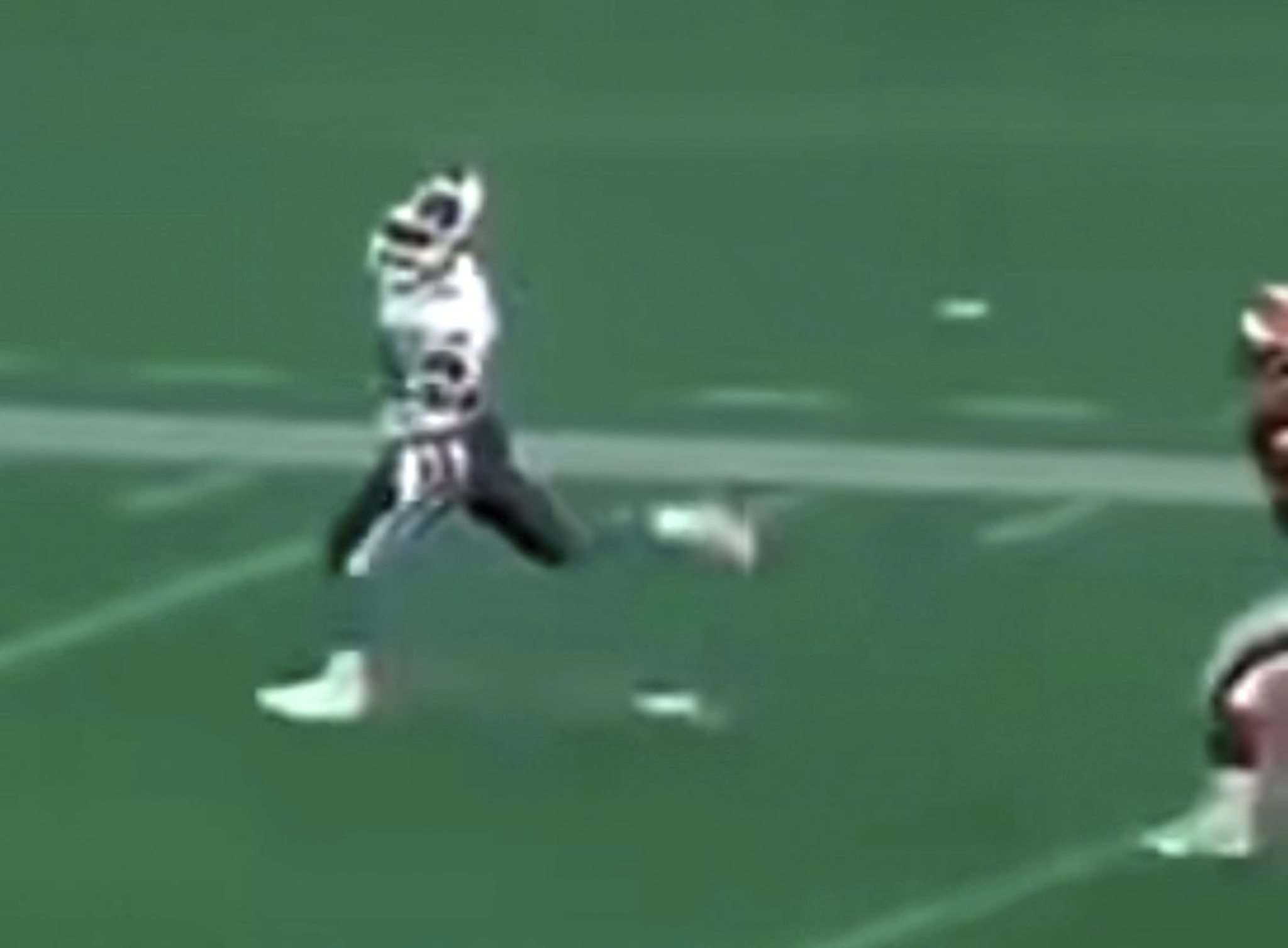 One of football’s legendary arms sought – Winnipeg Free Press