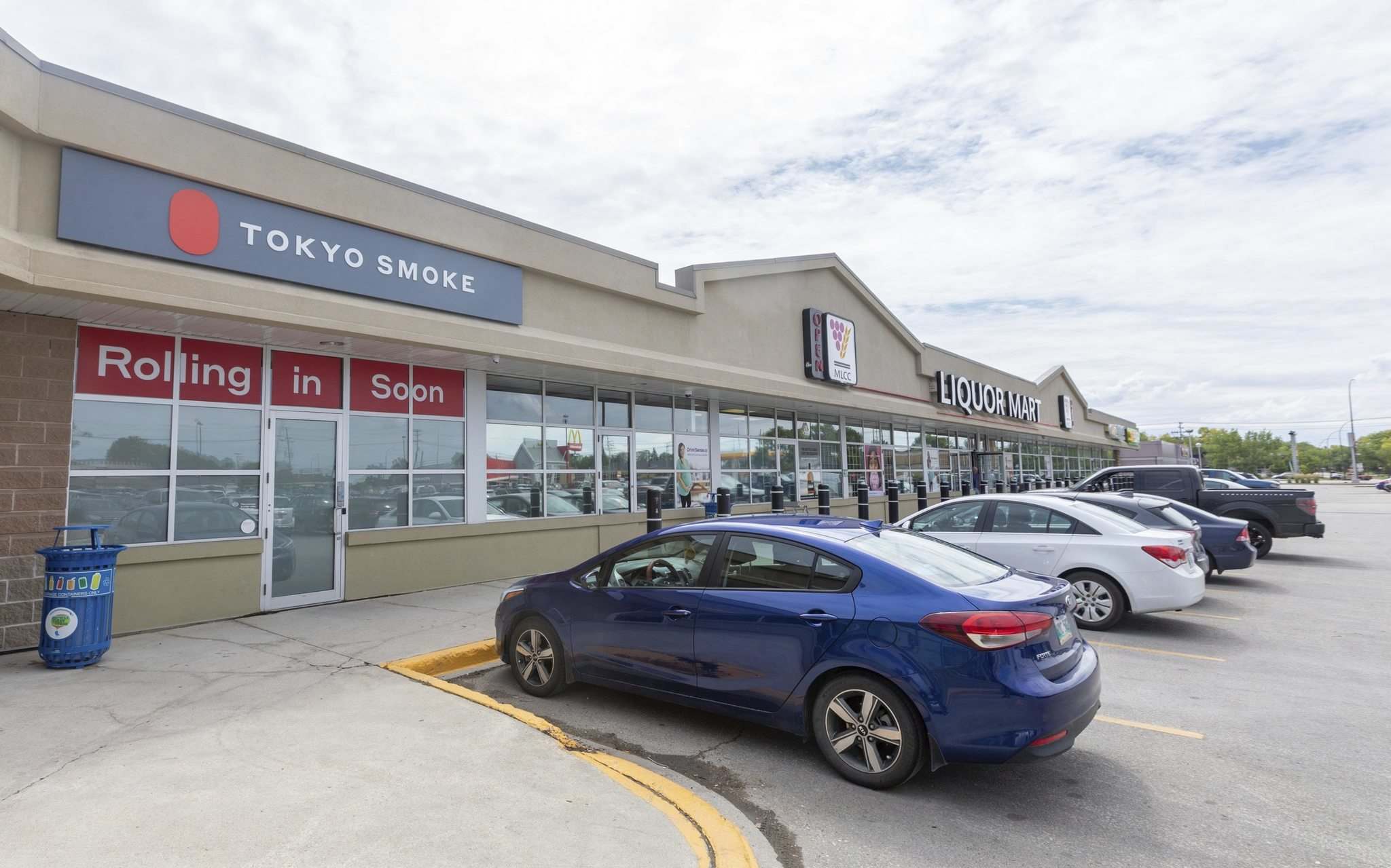 Tokyo Smoke opens fourth Winnipeg store – Winnipeg Free Press