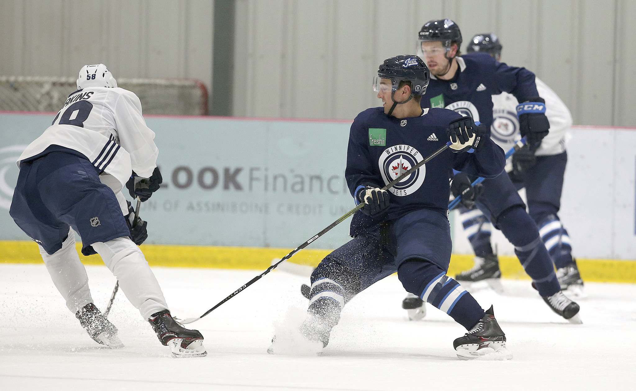 Dissecting newcomer Pionk: Can make nice plays and skates well, but ...