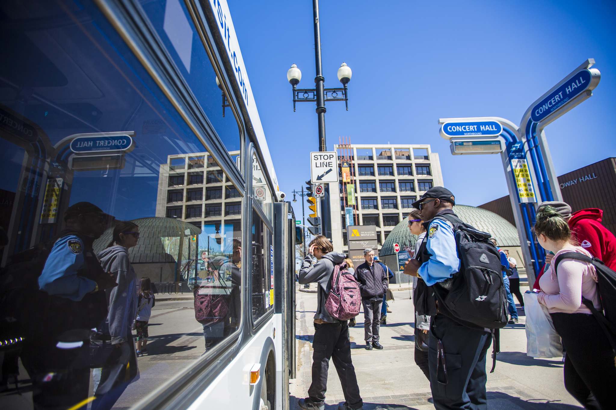 ‘Positive direction’ for low-income transit pass plan – Winnipeg Free Press