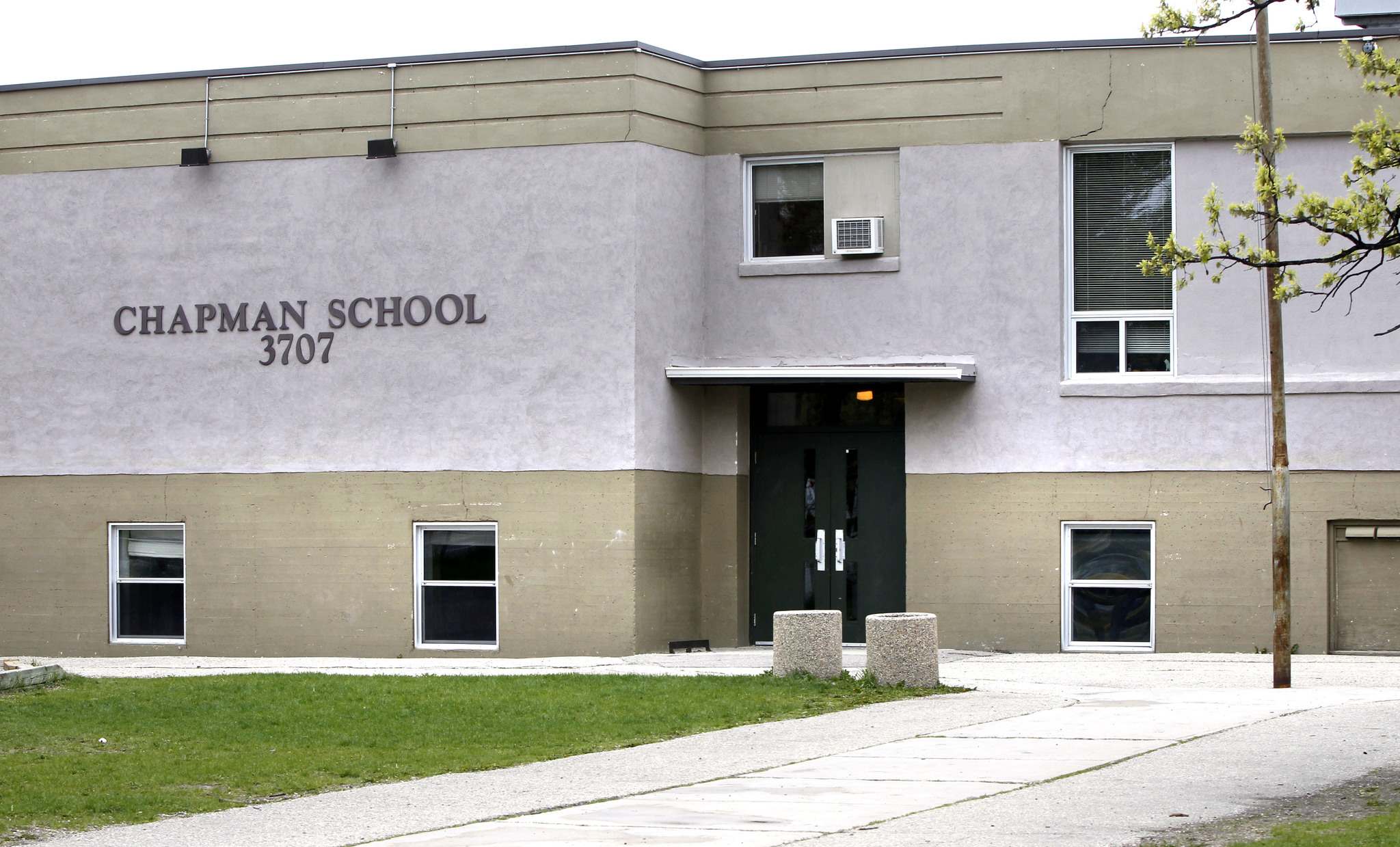 A farewell assembly for Chapman school – Winnipeg Free Press