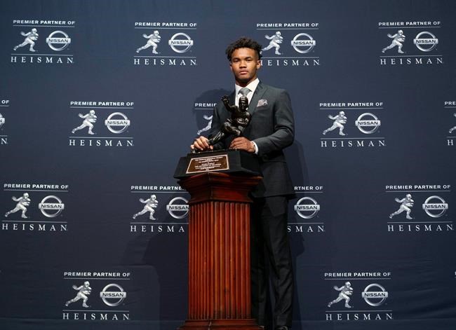 Murray followed his heart to choose football over baseball – Winnipeg ...