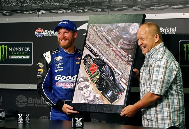 Sam Bass, NASCAR’s paint-scheme artist, dies at 57 – Winnipeg Free Press