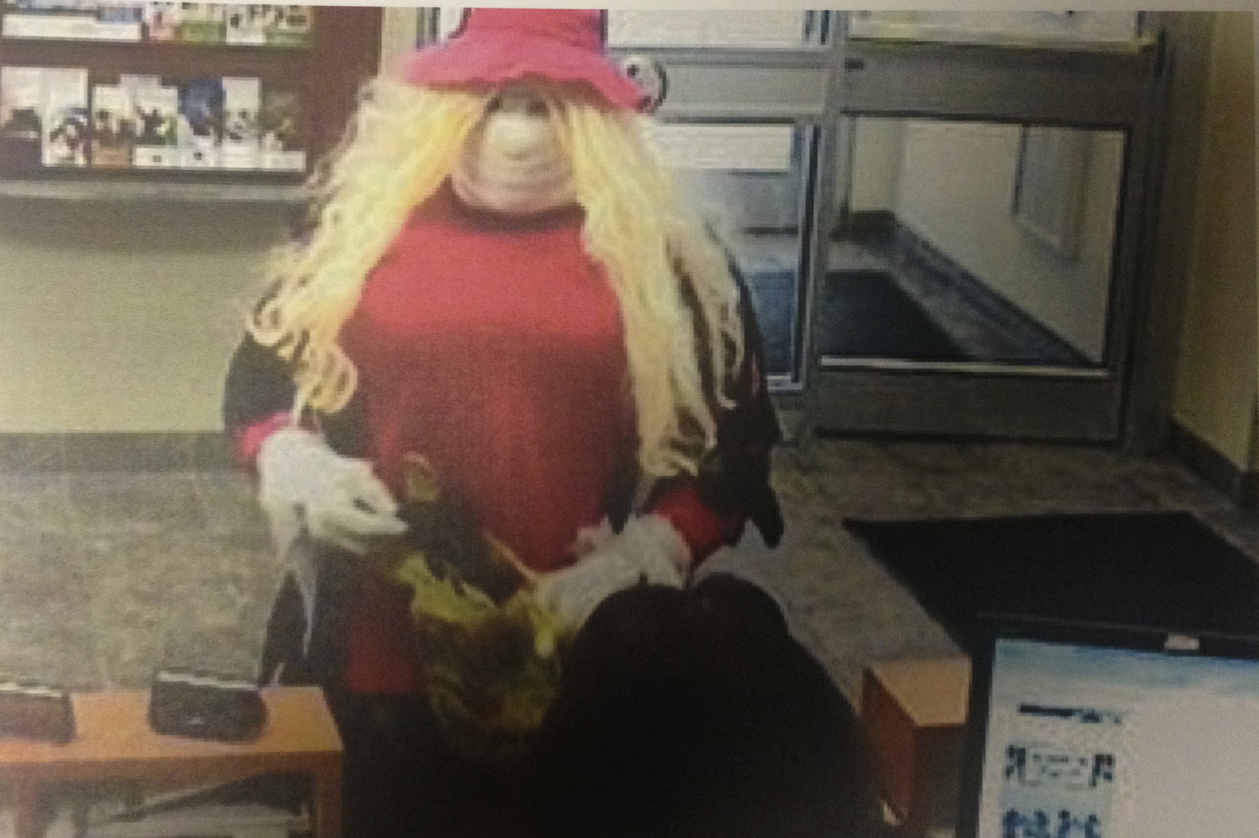Clown gets 8 years for bank robbery – Winnipeg Free Press