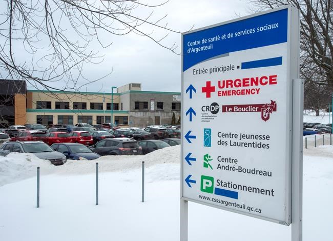 Quebec premier backs order forcing hospital to remove bilingual signs ...