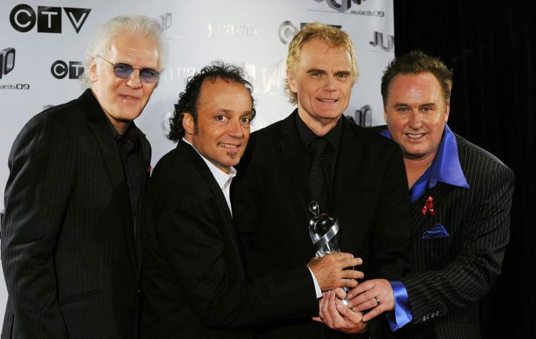 Journey to play MTS Centre with Pat Benatar, Loverboy – Winnipeg Free Press