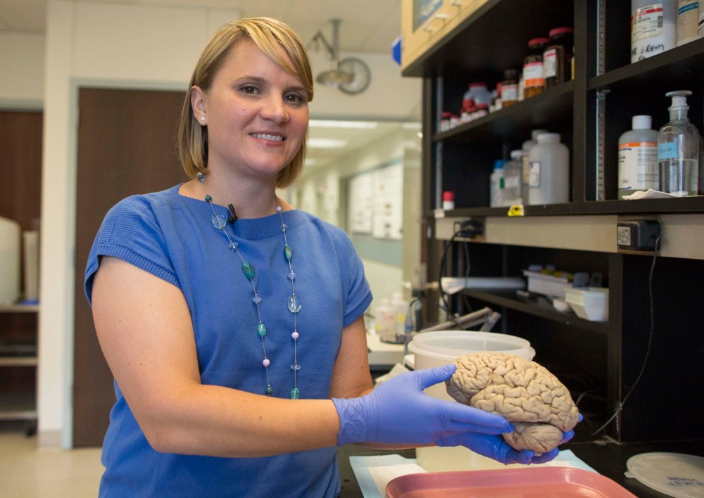 Scientists studying healthy people in their 80s and 90s for clues to ...