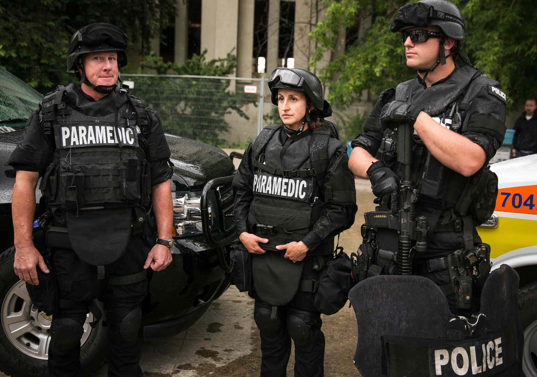 Paramedics get same protective equipment as tactical officers ...