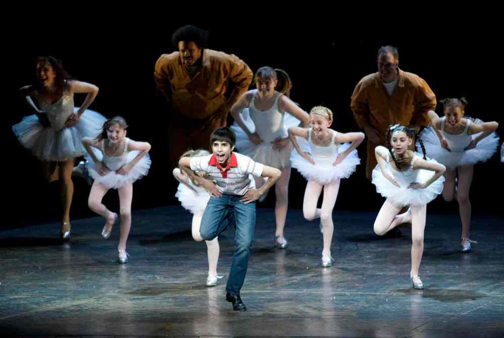 Ontario dancers chosen to share role of Billy Elliot in Royal MTC ...