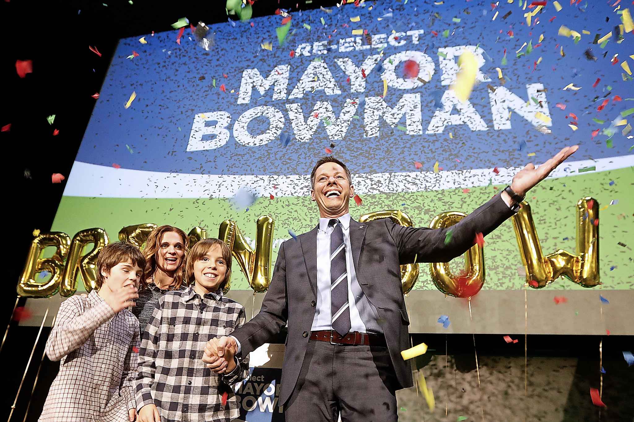‘We did it again’: Winnipeg Mayor Brian Bowman wins second term ...
