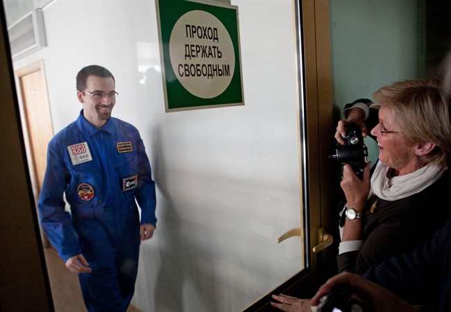 Crew completes isolated 520-day simulated mission to Mars without ever ...