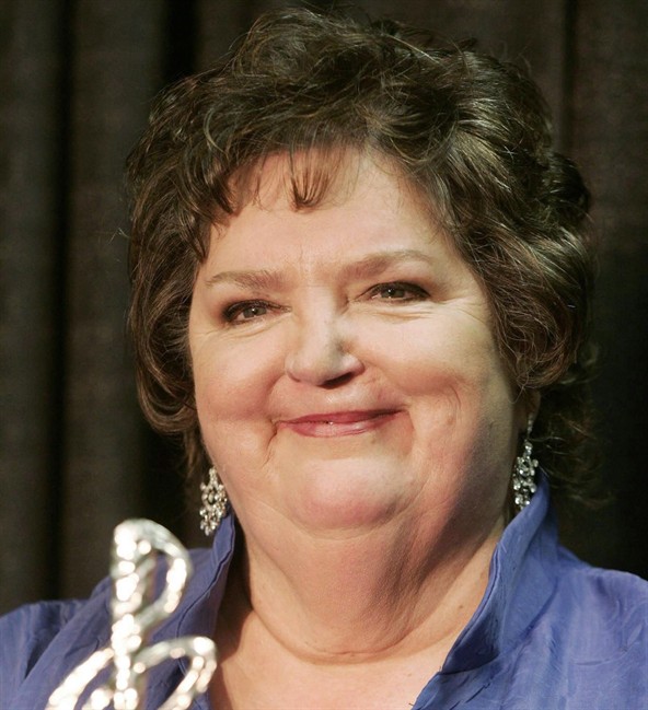 Tributes pour in for MacNeil; unlikely star had powerful voice ...