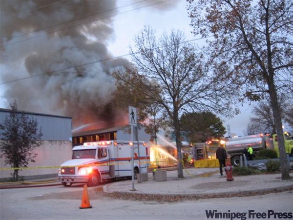 Fire destroys Lac du Bonnet store – Winnipeg Free Press