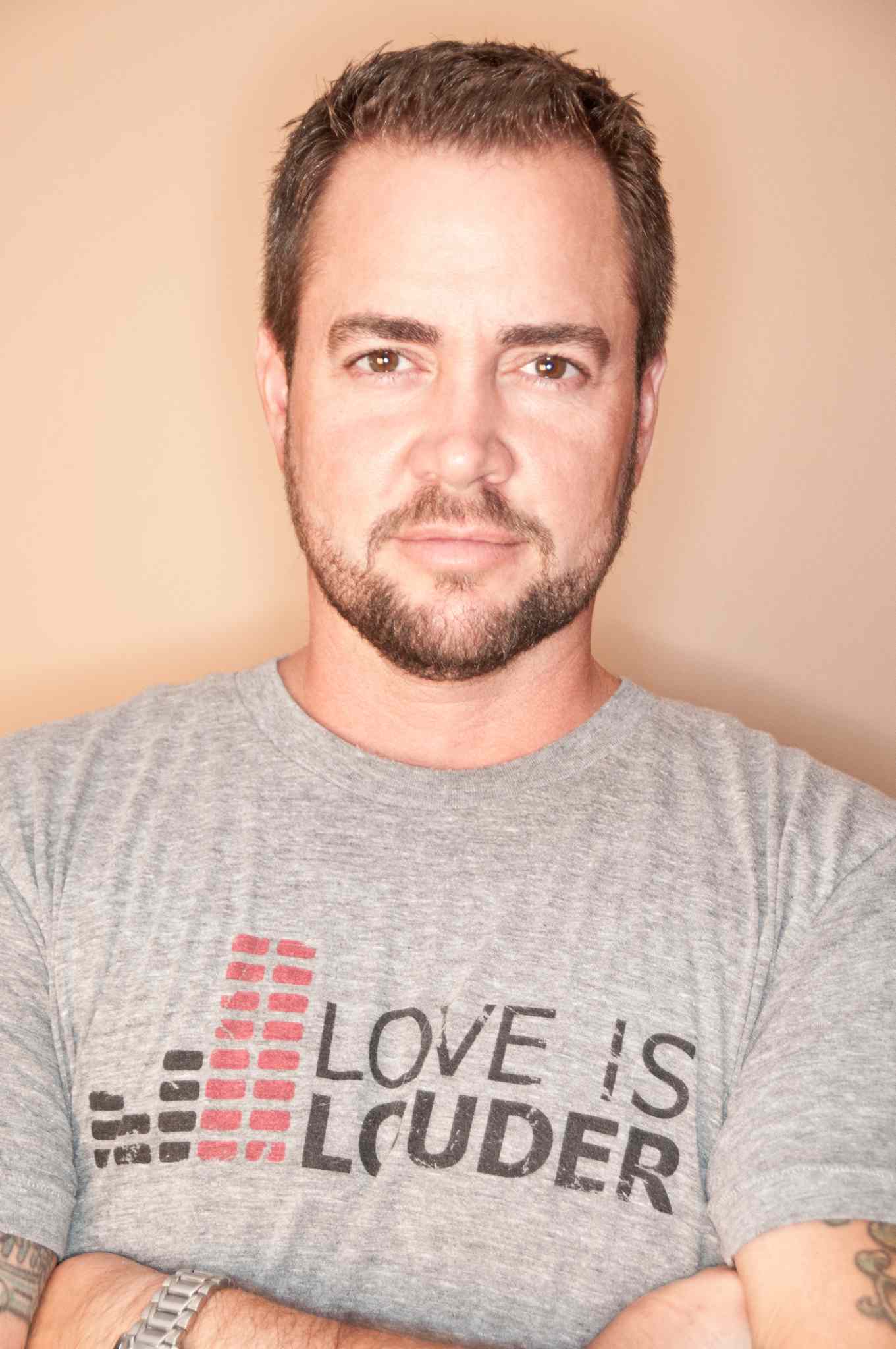 Transgender comedian brings show to Winnipeg in December – Winnipeg ...